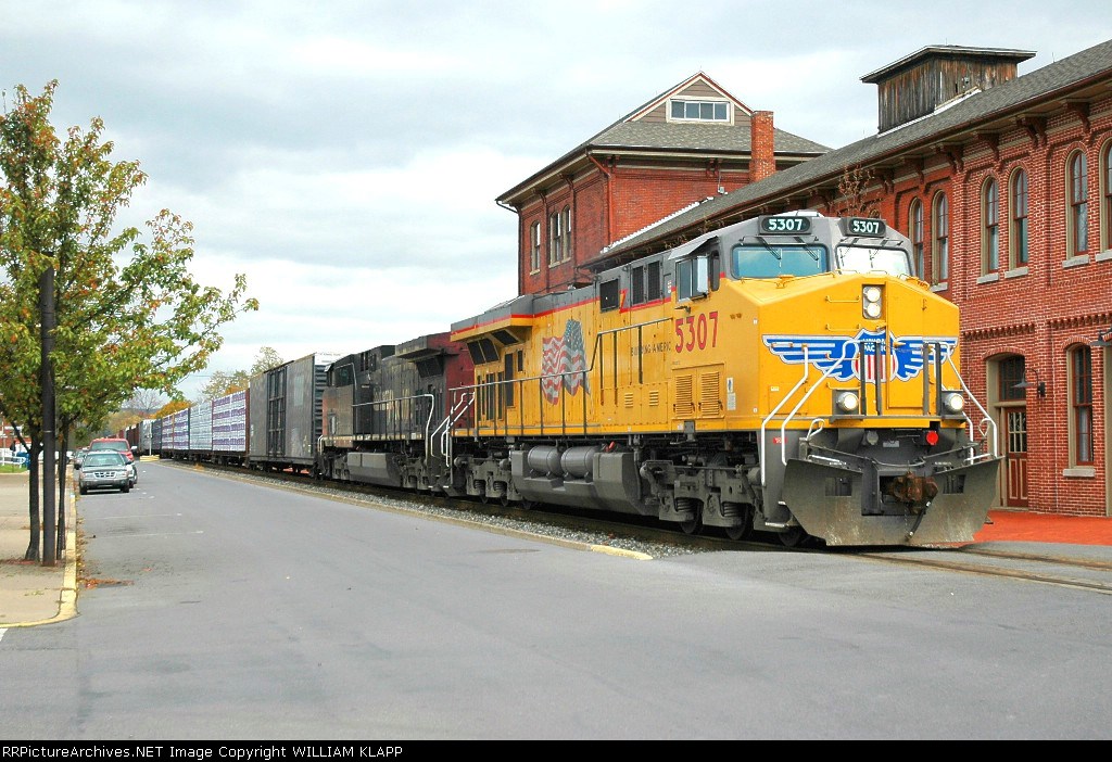 NS 30T UP 5307 Building America engine